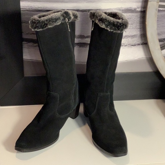 Sporto | Shoes | Sporto Waterproof Black Suede Zip Faux Fur Trim Heeled ...